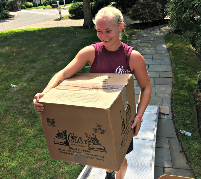 Moving Company Jobs | Gentle Giant Moving Company